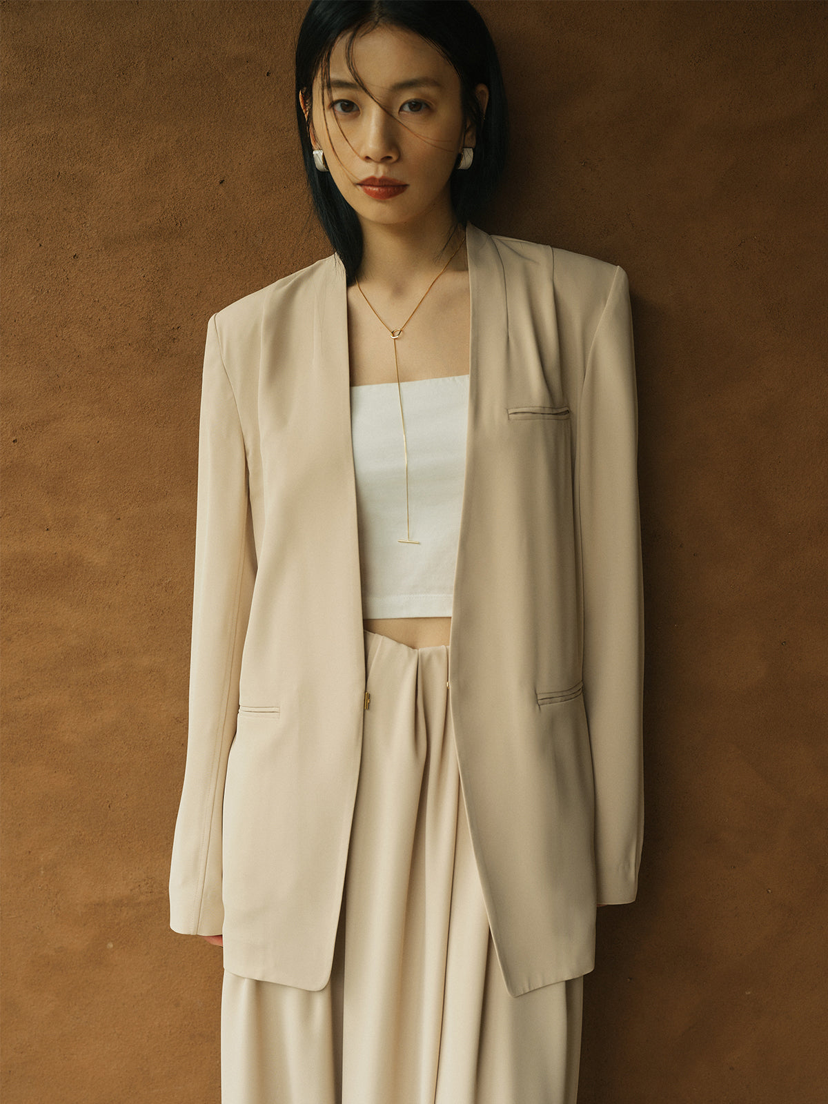 ライトダブルサテンノーカラージャケット